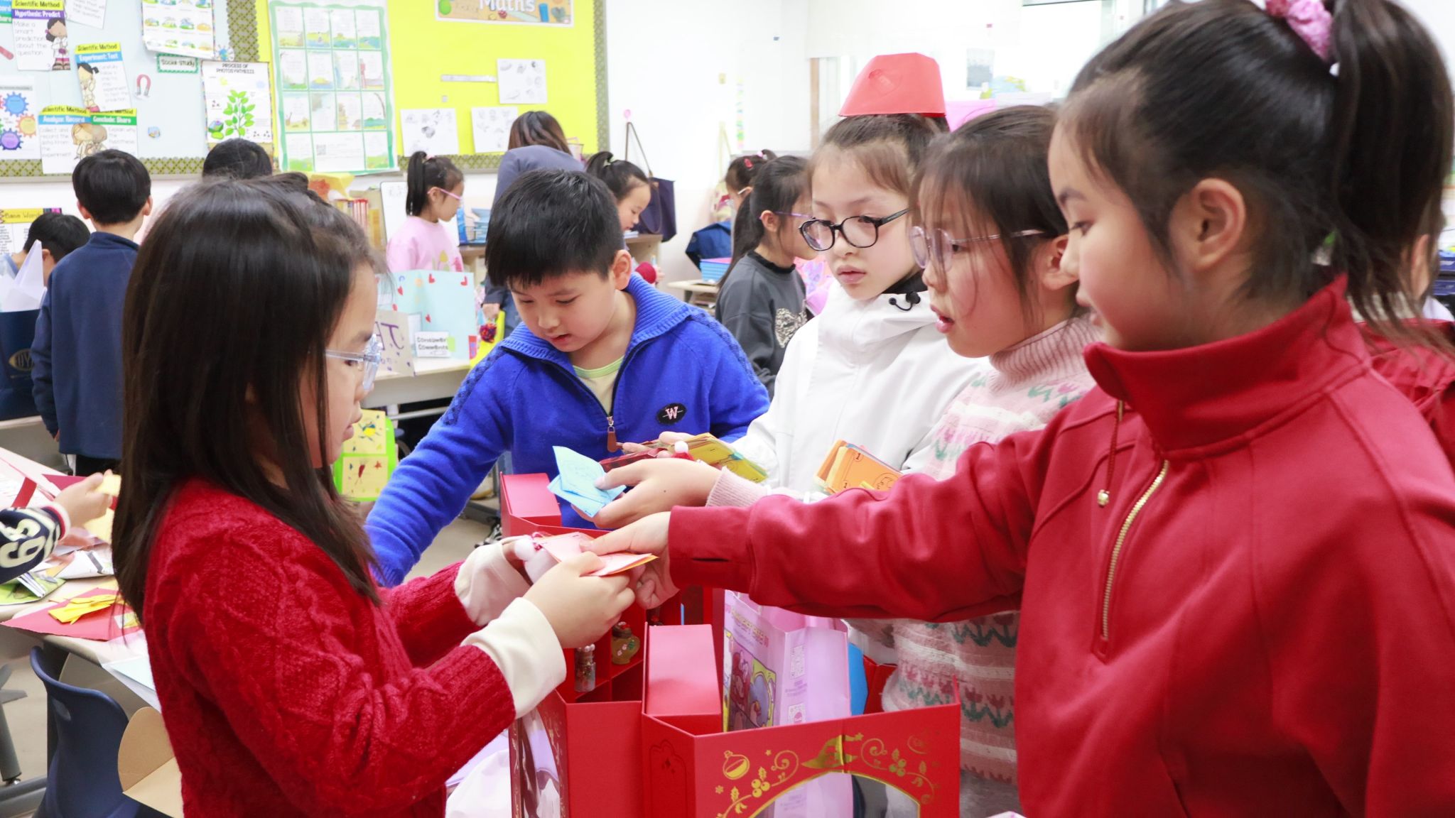 Puxi Campus G2: Mini Market Brings Learning to Life-Shanghai High ...