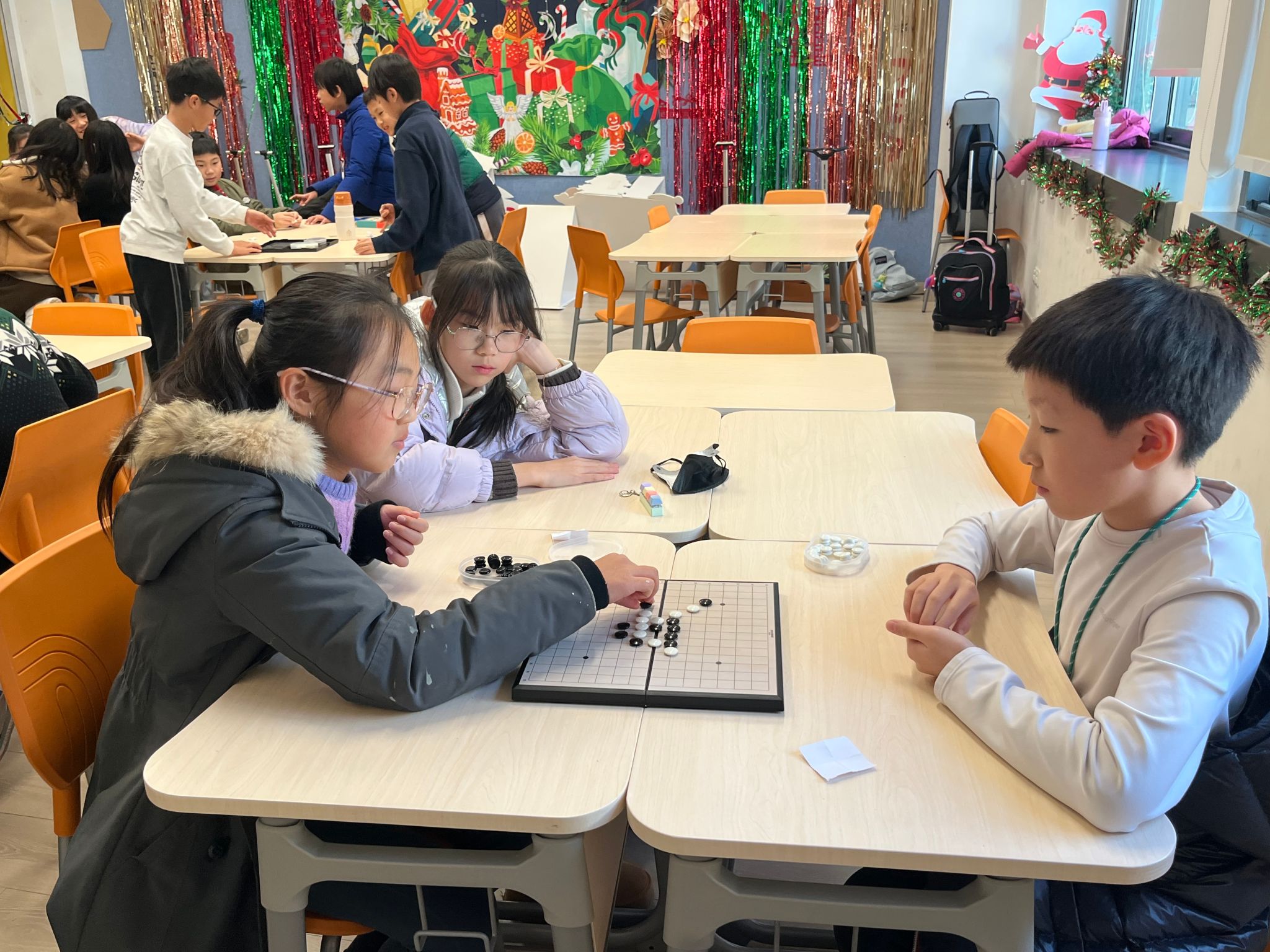 Puxi Campus G6: Connect-Five Chess Competition-Shanghai High School ...