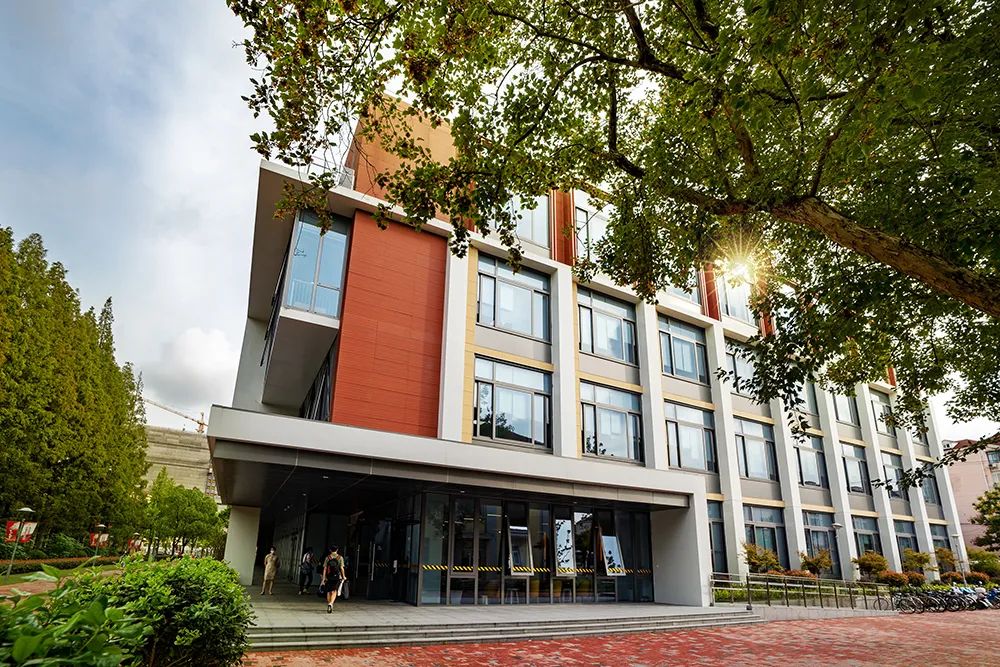 Campus-上海中学国际部网站